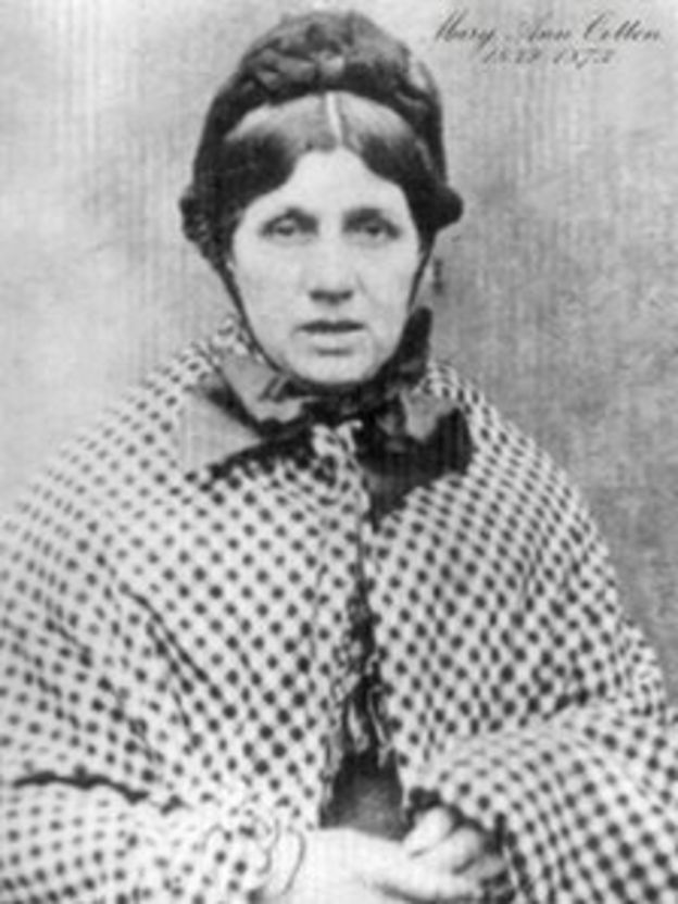 Mary Ann Cotton: Campaign to keep letters in North East - BBC News