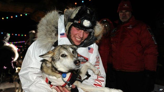 Second win for Iditarod dog sled racer - BBC News