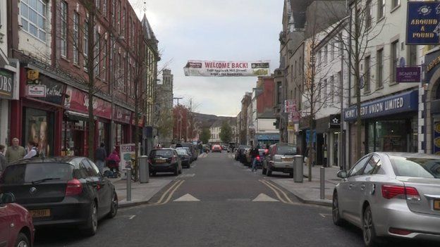 Newry 20:20: Residents lead new tourism campaign - BBC News