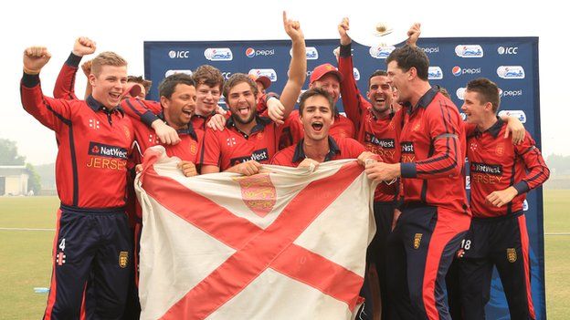 Charles Perchard named Jersey's cricketer of the year - BBC Sport