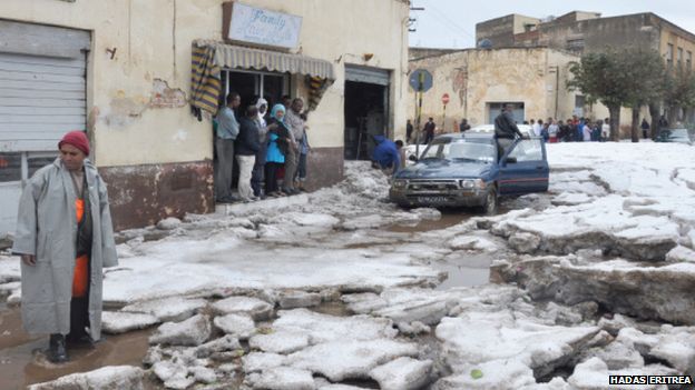 Eritrea: Hail storm dumps metre of ice on capital - BBC News