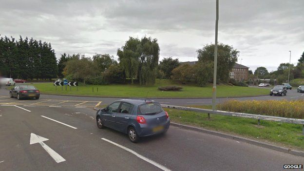 Gloucester congested roundabouts work starts - BBC News