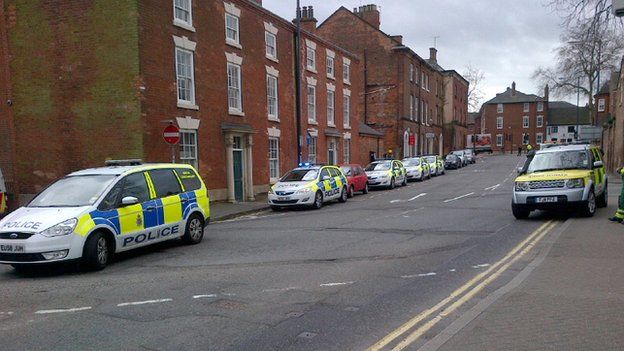 Explosion in Derby leads to road closure - BBC News