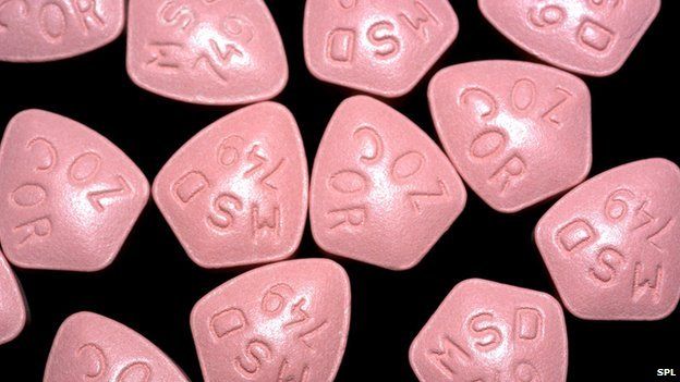 Statins 'may help control multiple sclerosis' - BBC News
