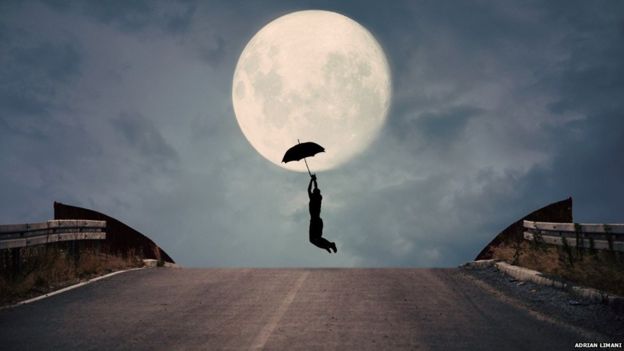 Photographer's creative shots of the Moon - BBC Newsround