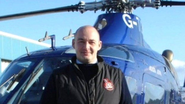 Norfolk crash: Helicopter victims died 'instantly' - BBC News