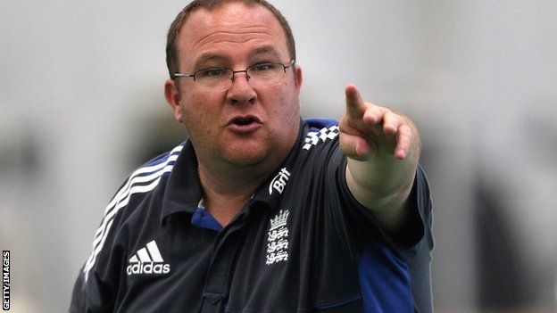 Mark Lane named director of new Middlesex Central Academy - BBC Sport