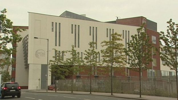 Belfast Met: Report critical of sale of unused buildings - BBC News