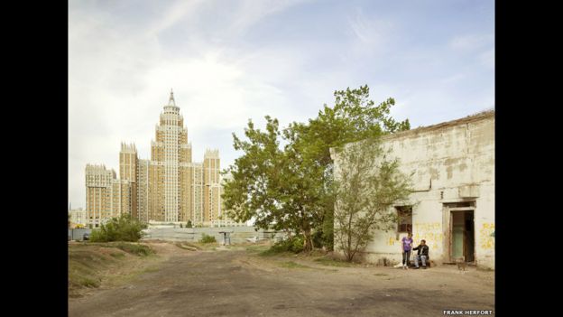 In pictures: Imperial pomp - BBC News