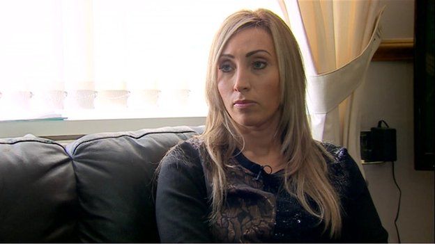 Shooting victim Donna Small guilty of assaulting builder - BBC News