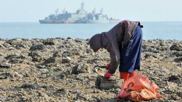In pictures: Disputed inter-Korean western maritime border - BBC News