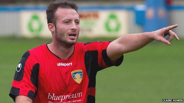 St Neots footballer David Deeney charged by FA over tweets - BBC News