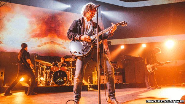 Soundgarden keep the sound of Seattle alive - BBC News