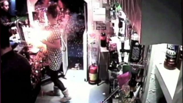 Leicester woman's 'shock' as 'e-cig explodes' in car - BBC News