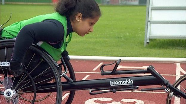 Commonwealth Games: Baton-bearers for England leg revealed - BBC News