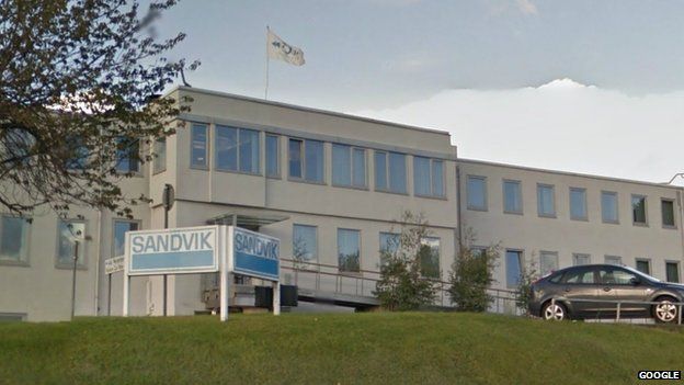 Wolverhampton to lose 143 jobs in Sandvik plant closure - BBC News
