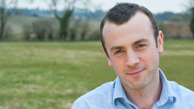 Stephen Fitzpatrick: Taking on the big six energy firms - BBC News