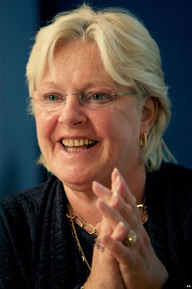 Life of Margo MacDonald celebrated at Edinburgh Assembly Hall - BBC News