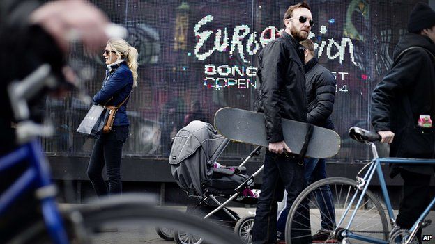 Eurovision 2014: The evolution of Eurovision - BBC News