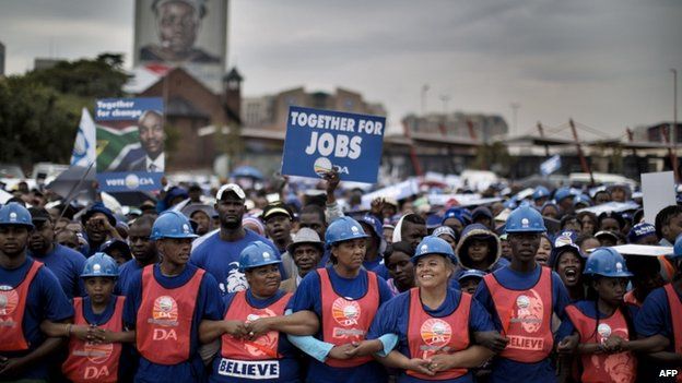 South Africa election: Growth 'not been strong enough' - BBC News