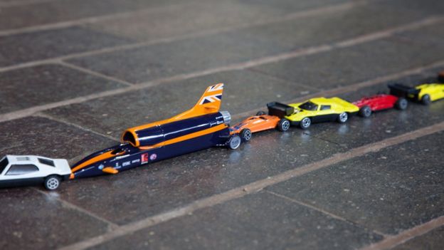 National Motor Museum completes toy car record - BBC News