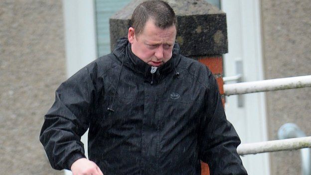 Ann Maguire stabbing: Robert Riley jailed for Twitter abuse - BBC News