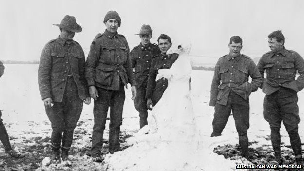 World War One: Weymouth invasion by injured Anzacs - BBC News