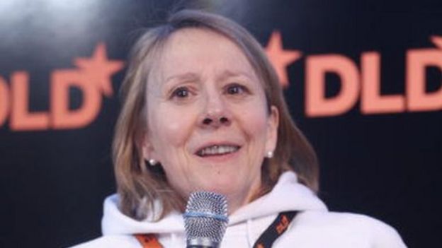 First female winner for Fields maths medal - BBC News