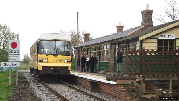 Scruton station on Wensleydale Railway reopens after 60 years - BBC News