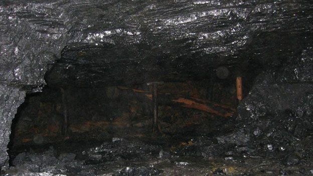 Gleision mining disaster: Six seconds of horror - BBC News