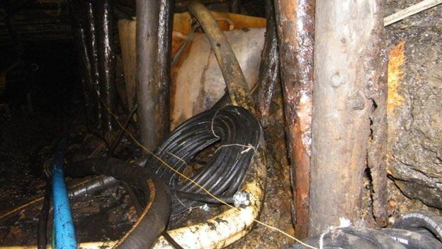 Gleision mine deaths: Photos from inside mine released - BBC News