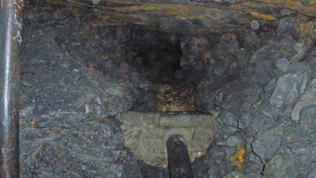 Gleision mine deaths: Photos from inside mine released - BBC News