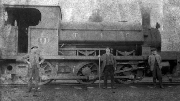 Newcastle to North Shields railway's 175th anniversary - BBC News