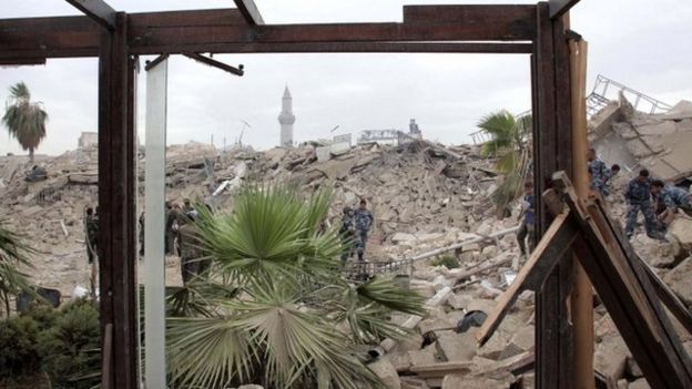 Syria crisis: British man 'killed during battle' - BBC News