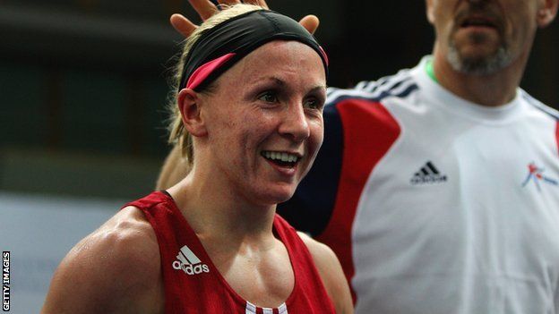 Boxing: Lisa Whiteside gunning for gold at women's Euros - BBC Sport