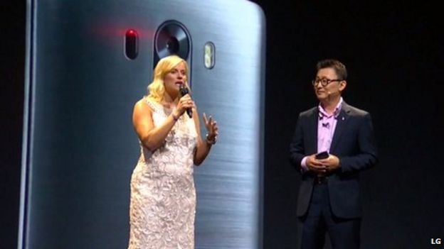 LG unveils laser-focus enabled G3 smartphone - BBC News