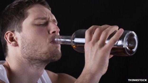 University campaign to counter binge-drinking culture - BBC News