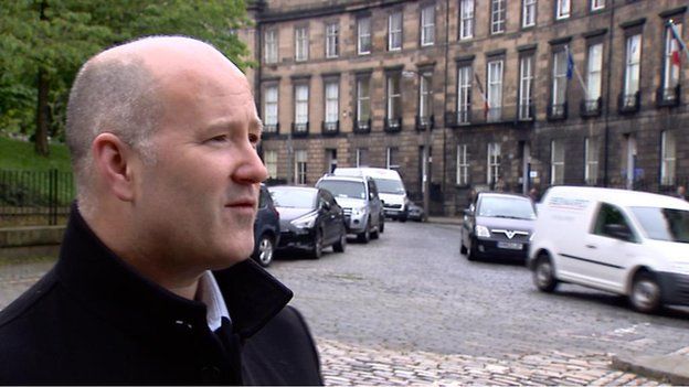 The melodrama of Edinburgh's trams - BBC News