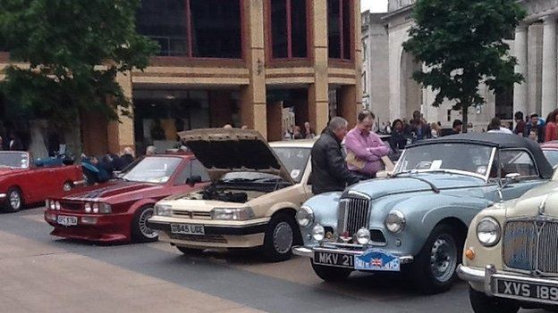 Coventry celebrates motor industry - BBC News