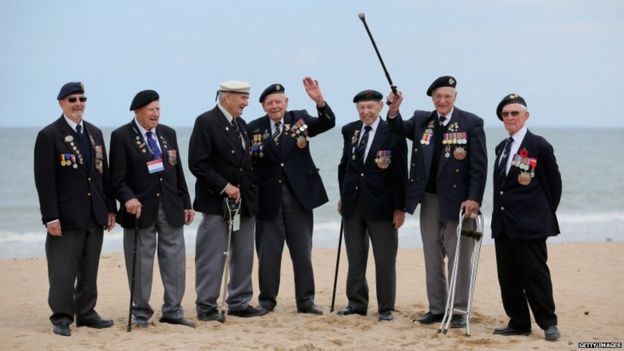 In Pictures: Remembering D-Day - BBC News