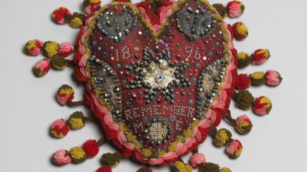 In pictures: British Folk Art - BBC News