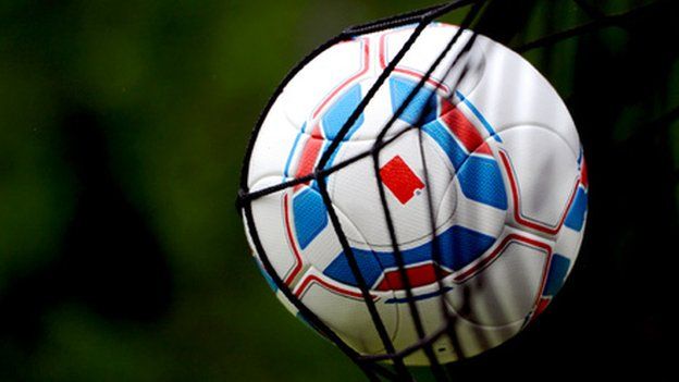 Dave Parton: Altrincham sign goalkeeper from Newcastle Town - BBC Sport