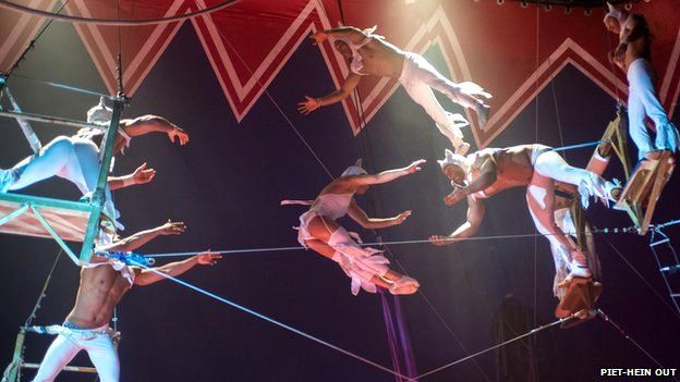Modern circus means business when it comes to putting on a show - BBC News