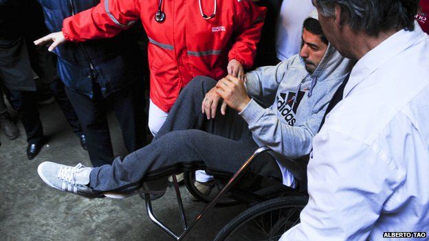 Luis Suarez injury: How did striker recover so quickly? - BBC News