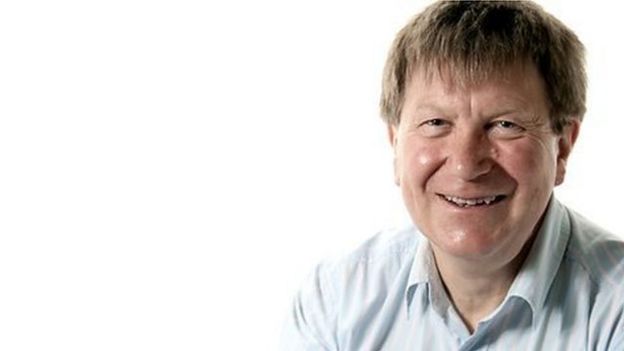 Tributes paid to BBC Radio Bristol presenter Trevor Fry - BBC News