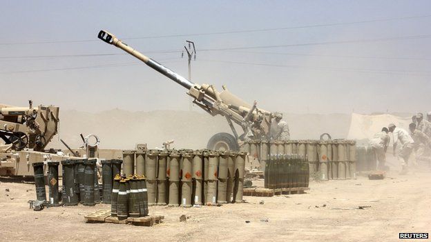 Iraq crisis: John Kerry in Baghdad as Isis rebels advance - BBC News