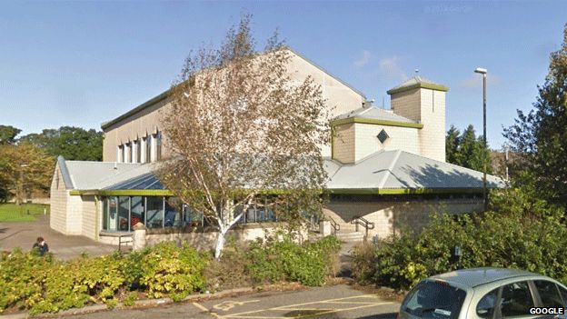 Charity Bright Sparks to move into Bonnyrigg Leisure Centre - BBC News