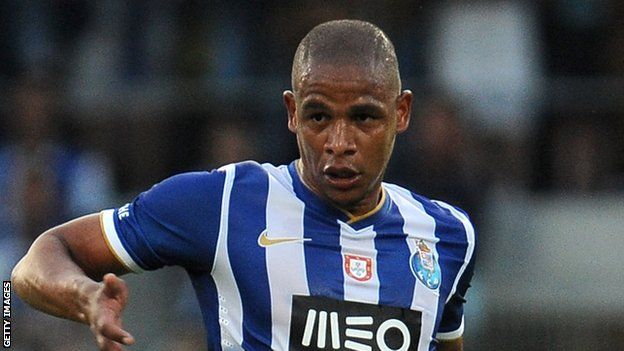 Fernando: Manchester City sign FC Porto midfielder - BBC Sport
