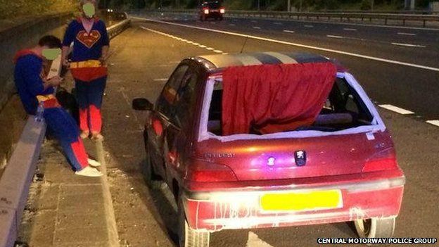 Police forces learn to laugh on Twitter - BBC News