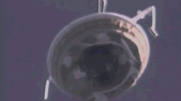 Nasa equips space robots with smartphones - BBC News